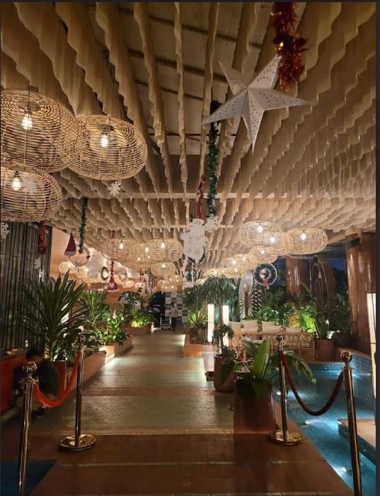 About Klinq - Cocktails & Cuisine, Viman Nagar, Pune