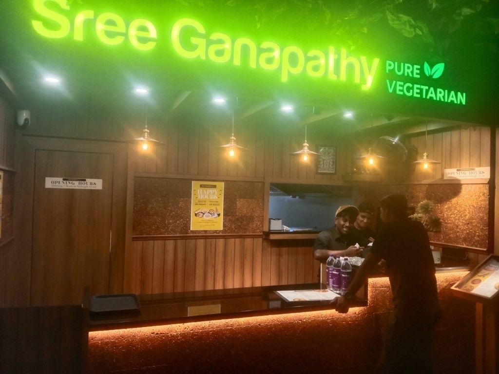 Multicuisine Restaurants in Bini Heritage Food Court, Thrissur | EazyDiner