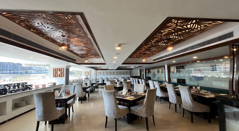 The Cube Restaurant in Effotel By Sayaji, Dehradun | Get Upto 50% Off