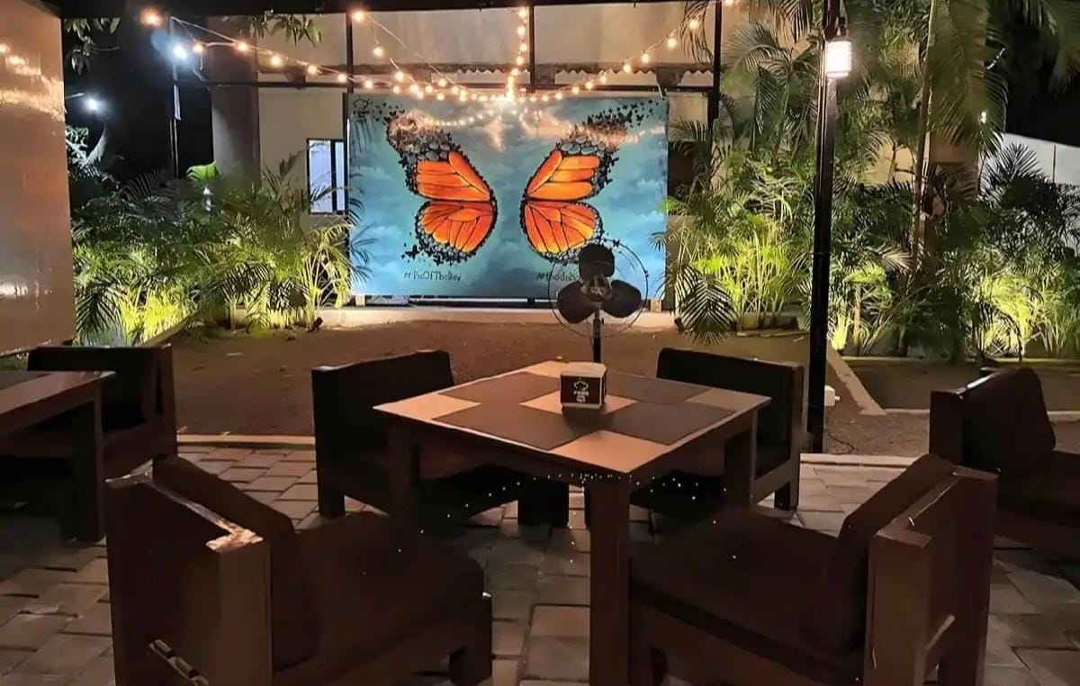 Menu of Bay 6, Akkarai, Chennai