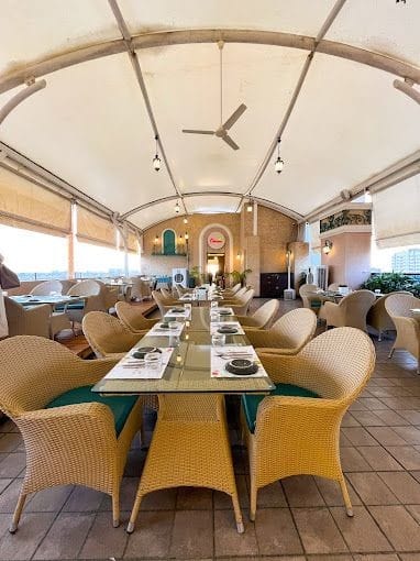 Explore Sizzi's Kitchen in Mahalaxmi nagar, Indore