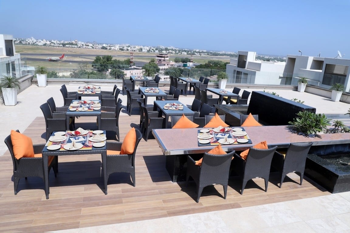 Checkout Best Restaurants in Rajkot | Get Upto 50% Off