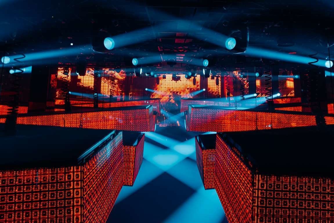 Big Bull Club in Financial District, Hyderabad | Get Upto 50% Off