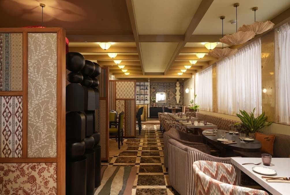 Menu of The Solitaire Restaurant, Hotel Kohinoor Continental, Mumbai