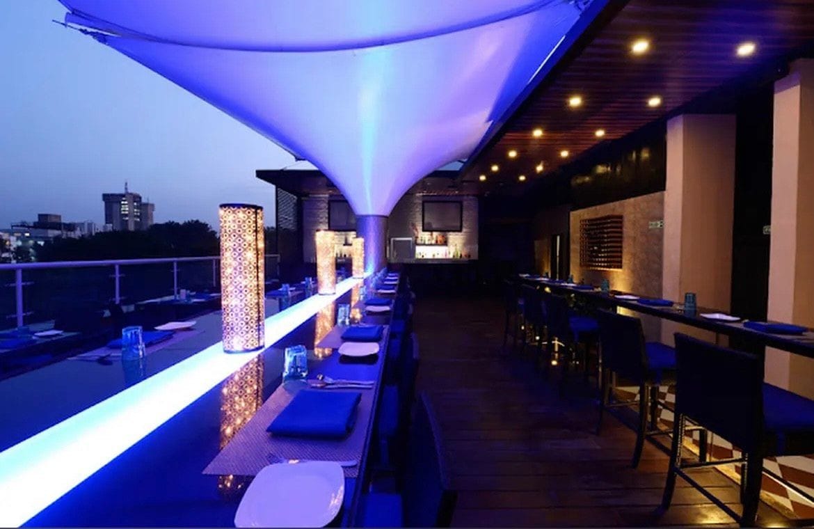 Explore 1Q1 Kitchen & Bar in Infantry Road, Central Bengaluru