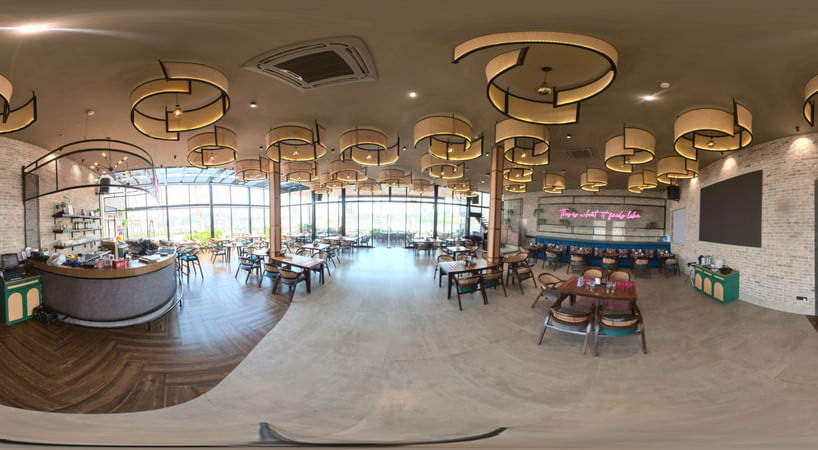 OG by the lake in Topsia, Kolkata | Get Upto 50% Off