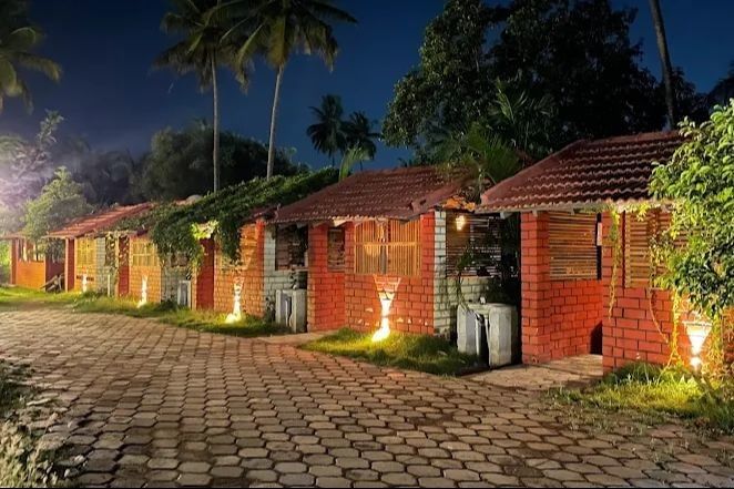 Warehouse Bar & Kitchen in Kalapatti, Coimbatore | Get Upto 50% Off