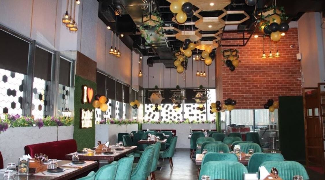 Explore Taapu BYOB and Cafe in Crossing Republik, Ghaziabad