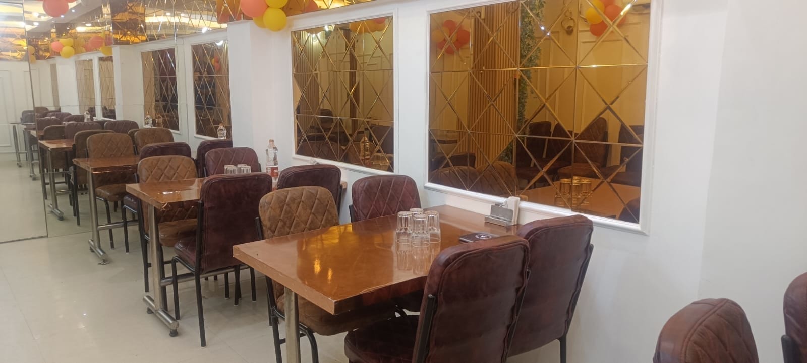 Afra Tafri Cafe & Restaurant in Raja Bazarr, Patna | Get Upto 50% Off