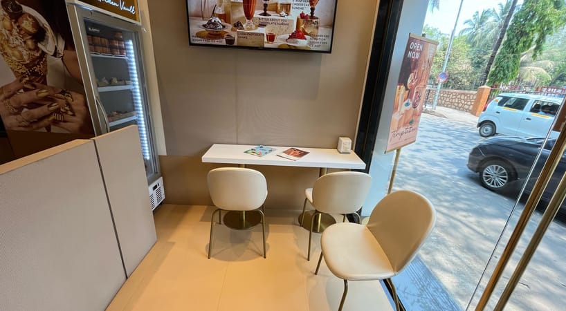 Ice Cream Works Gold in Vile Parle West, Western Suburbs | Get Upto 50% Off