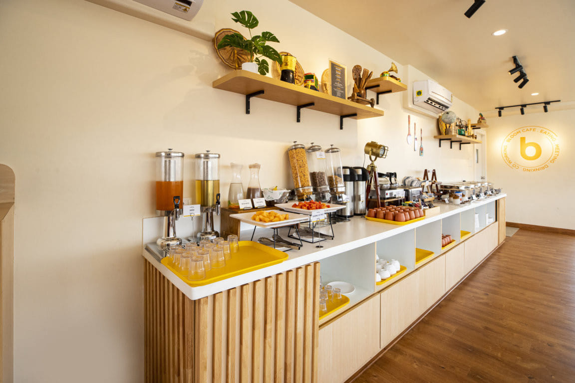 Multicuisine Restaurants in Bloom Hotel - HSR Layout Club Road | EazyDiner