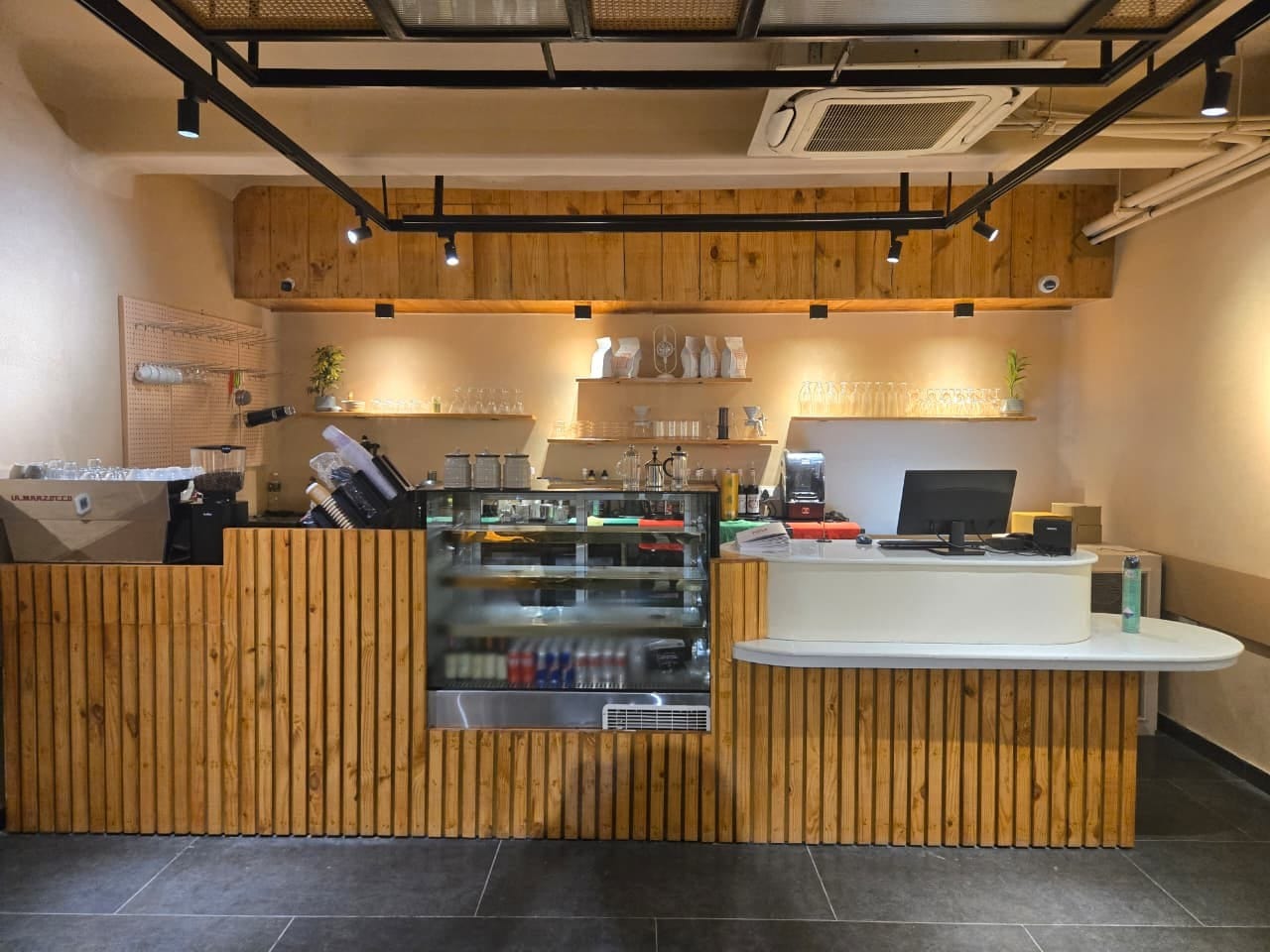 Kohhee by The Night Jar in C Scheme, Jaipur | Get Upto 50% Off