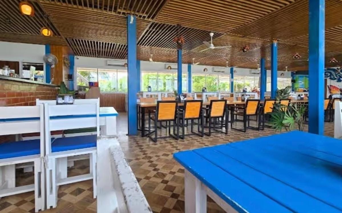 Menu of Bay 6, Akkarai, Chennai