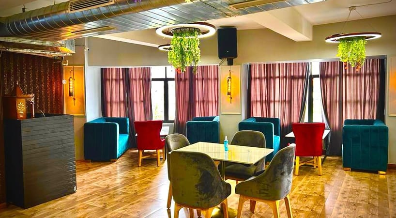 Photos of The Roof Yard cafe By Da Macaw Heaven Restaurant, Sector 6 ...