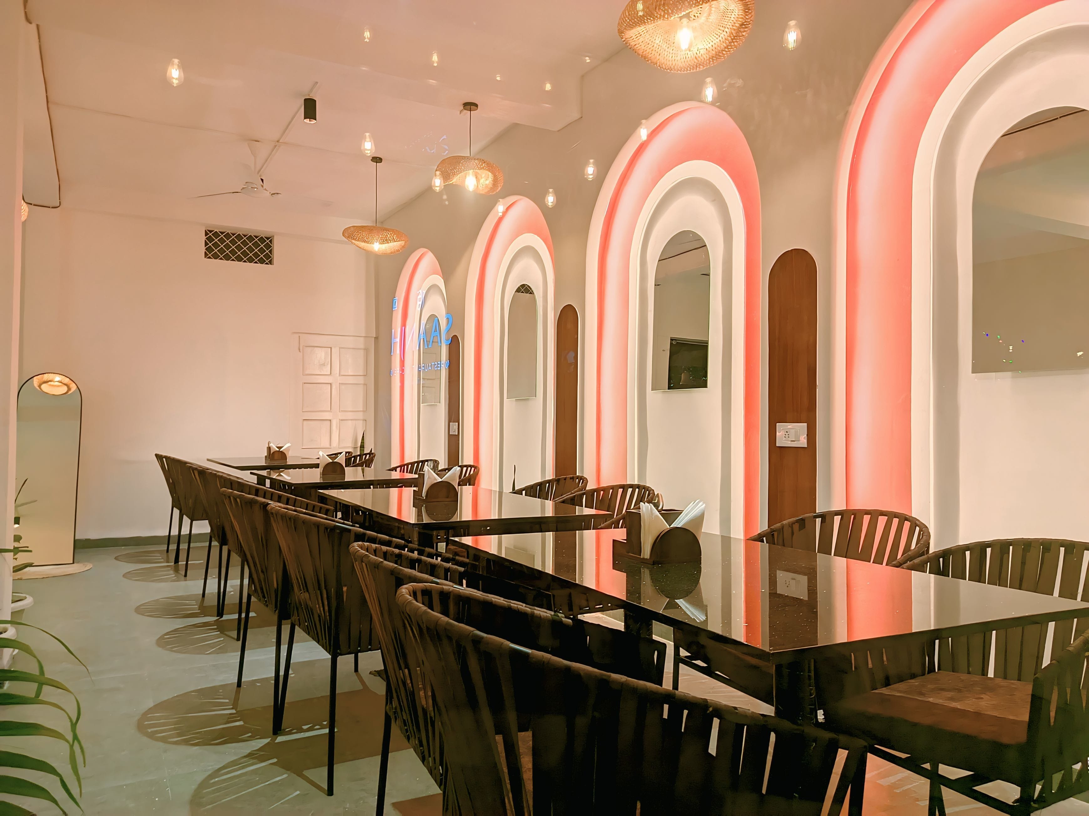 Kids Allowed Restaurants in Paliya , Indore | EazyDiner
