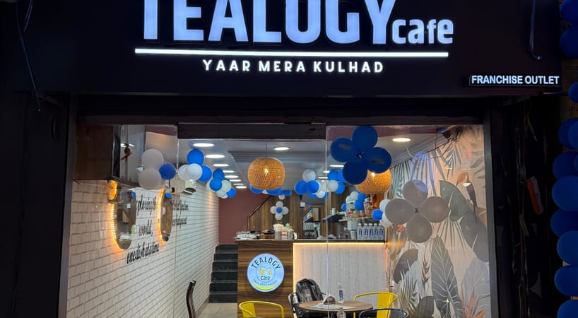 About Tealogy Cafe, Boring Road, Patna