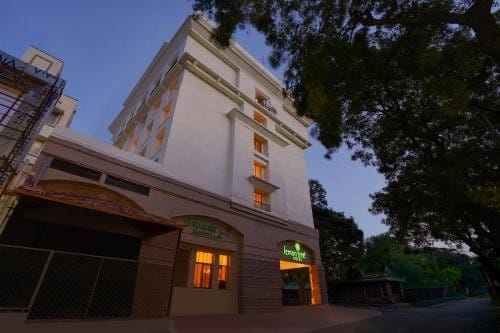 About Citrus Cafe, Lemon Tree Hotel, Erode, Erode