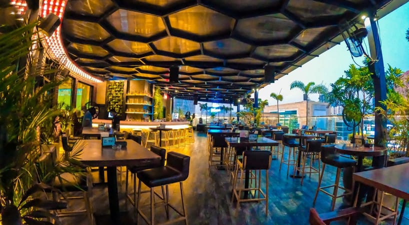 Elsewhere Lounge & Kitchen in Gachibowli, Hyderabad | Get Upto 50% Off