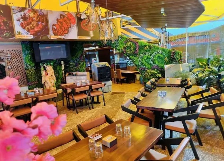 Best Restaurants in Magarpatta, Pune | EazyDiner