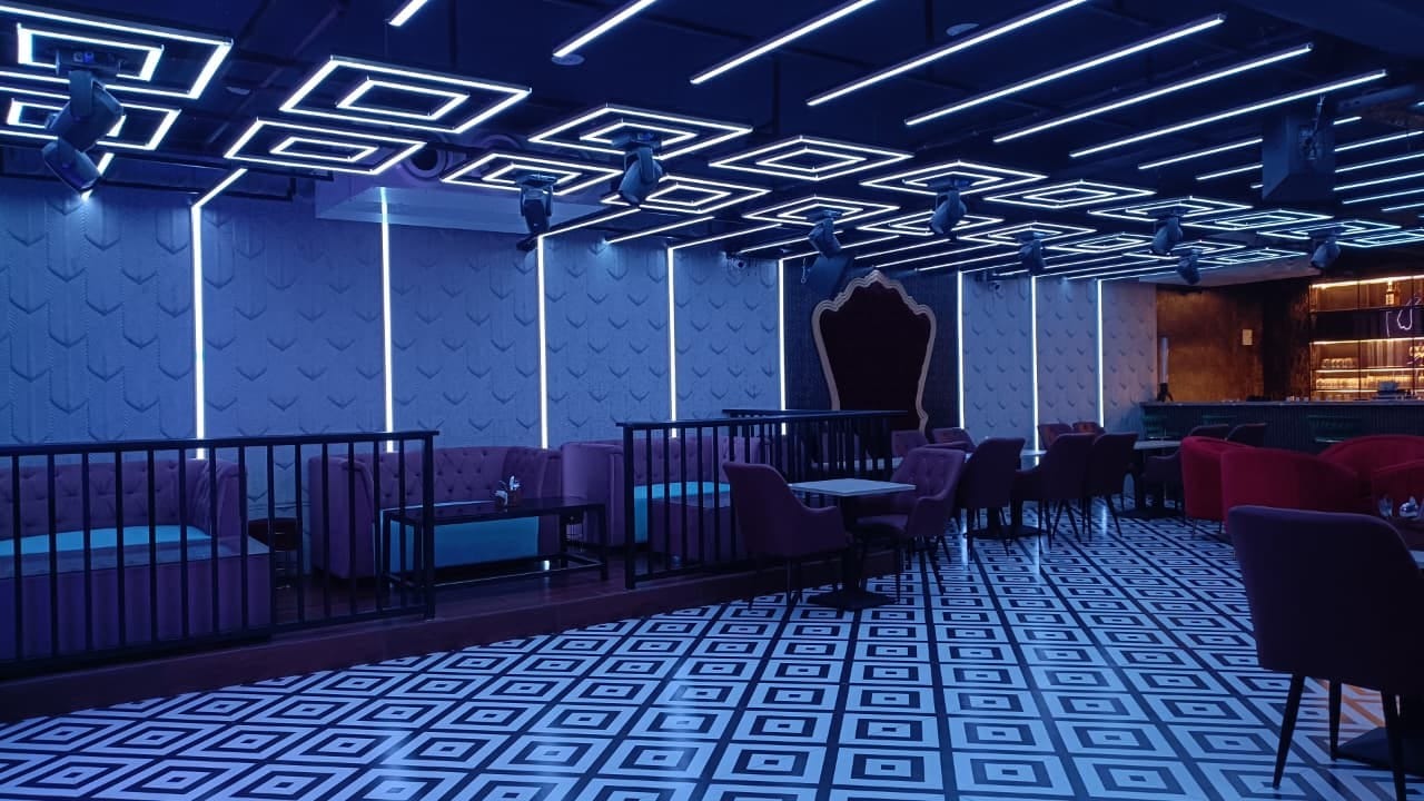 Best Bars and Pubs in Lucknow | Get Up to 50% Off
