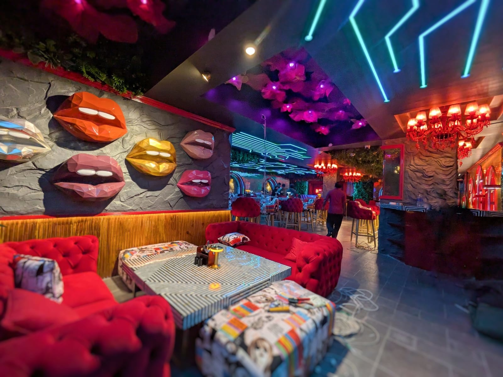 Best Bars and Pubs in Bhubaneswar | Get Up to 50% Off